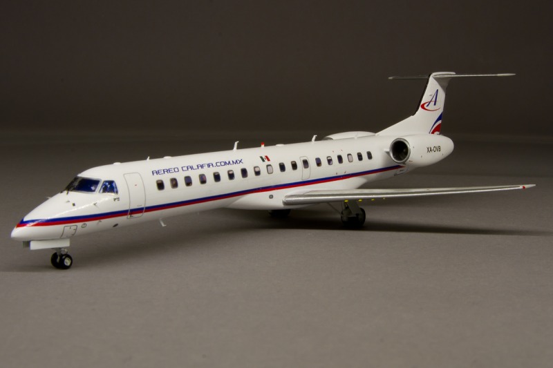 Embraer E-145, Authentic Airliners 1:144 von Marco Coldewey